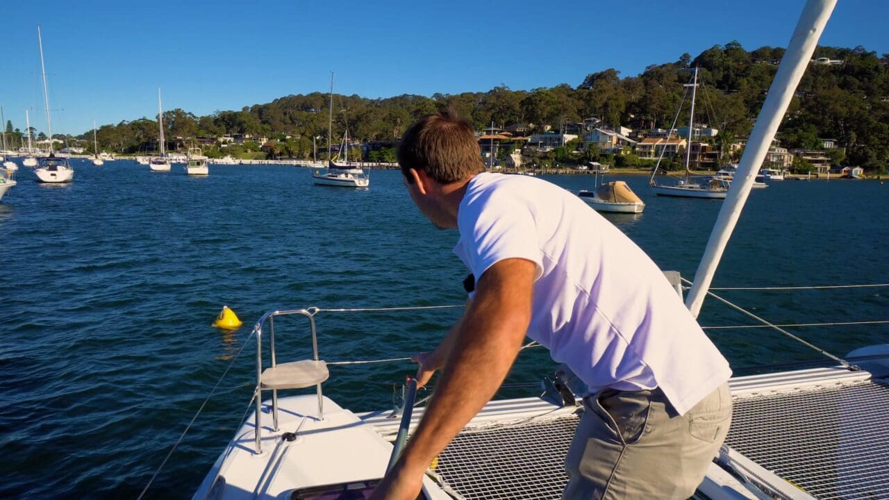Mooring Retrieval and Bridle Setup - TMG Yachts (The Multihull Group)
